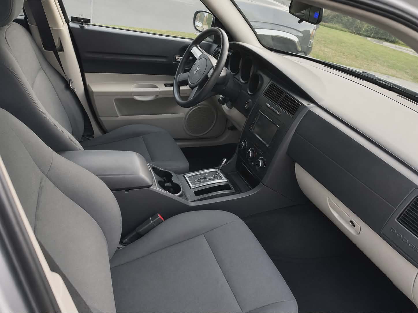2006 Dodge Magnum Base in Millcreek, UT | KSL Cars