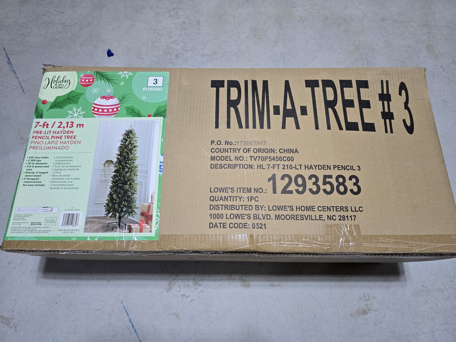 Holiday Living 7‑ft Pre‑Lit Hayden Pencil Pine Christmas Tree – $50 OBO ...