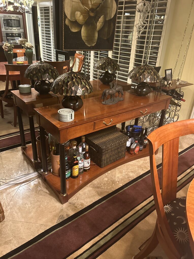 Dining Room Table And Chairs | Dining Tables | KSL Classifieds