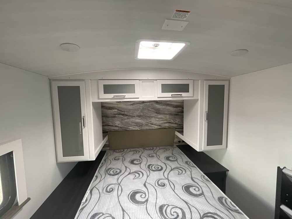 2025 Keystone Bullet Crossfire 2530RDWE | Travel Trailers, Bumper Pull ...