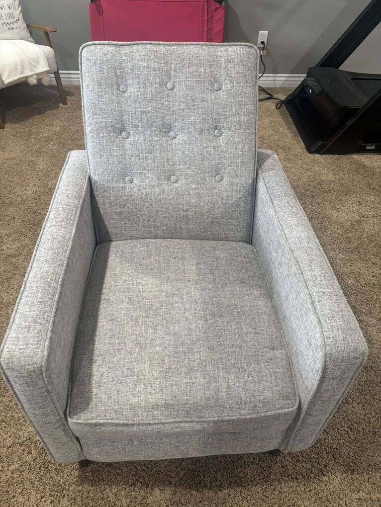 Reclining Chair | Recliners and Rocking Chairs | KSL Classifieds