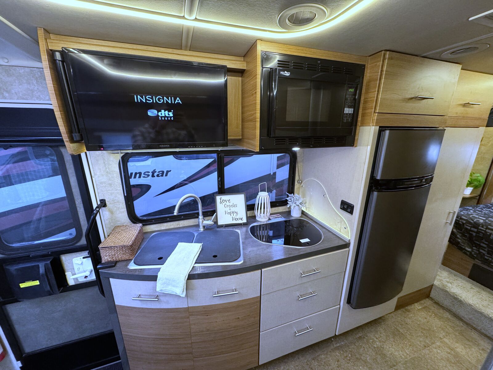 2017 Winnebago View 24G Class C DIesel | Motorhomes | KSL Classifieds