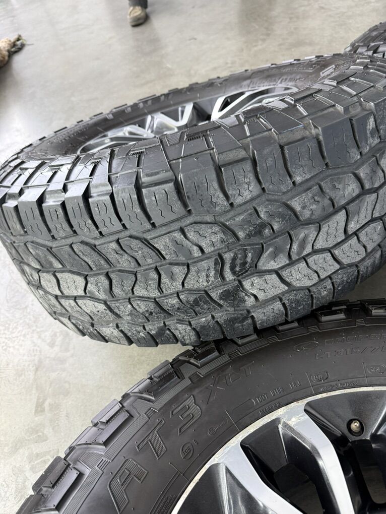 Ford Raptor SVT OEM 17in Wheels/ 315/70/17 | Wheels and Tires - SUV ...