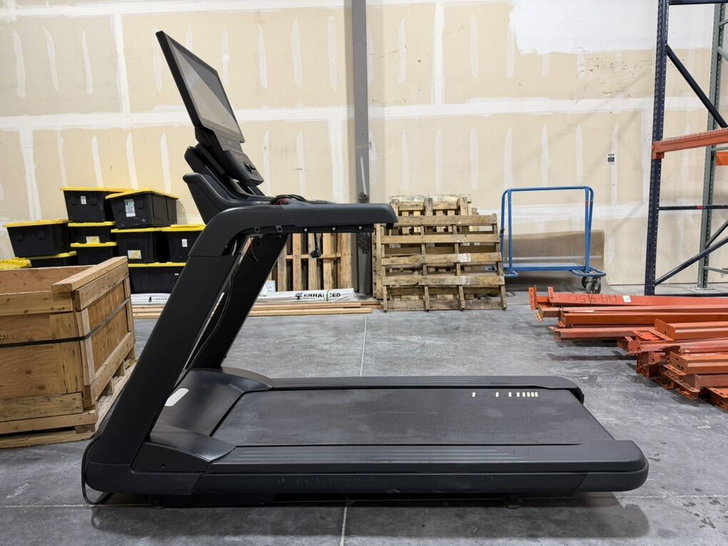 Like-New Precor TRM 885 Treadmill for Sale | Treadmills | KSL Classifieds