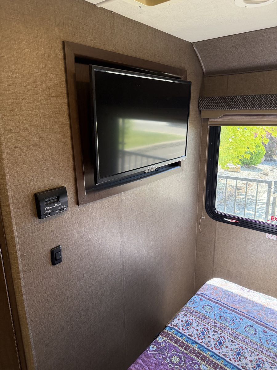 2018 Thor Motor Coach Freedom Elite 24HE | Motorhomes | KSL Classifieds