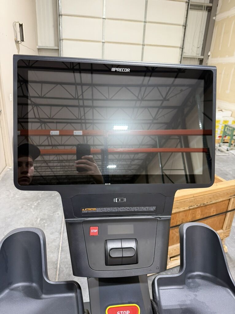 Like-New Precor TRM 885 Treadmill for Sale | Treadmills | KSL Classifieds