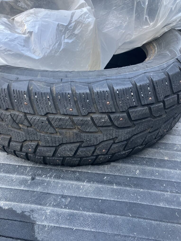 set of Snow Tires 225/60R17 | Wheels and Tires - Cars | KSL Classifieds