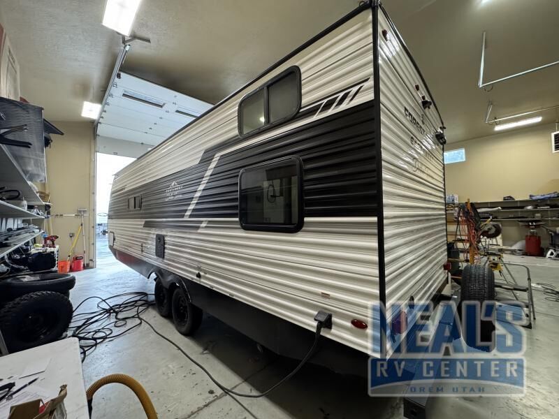 2025 EAST TO WEST Della Terra 250QB | Travel Trailers, Bumper Pull ...