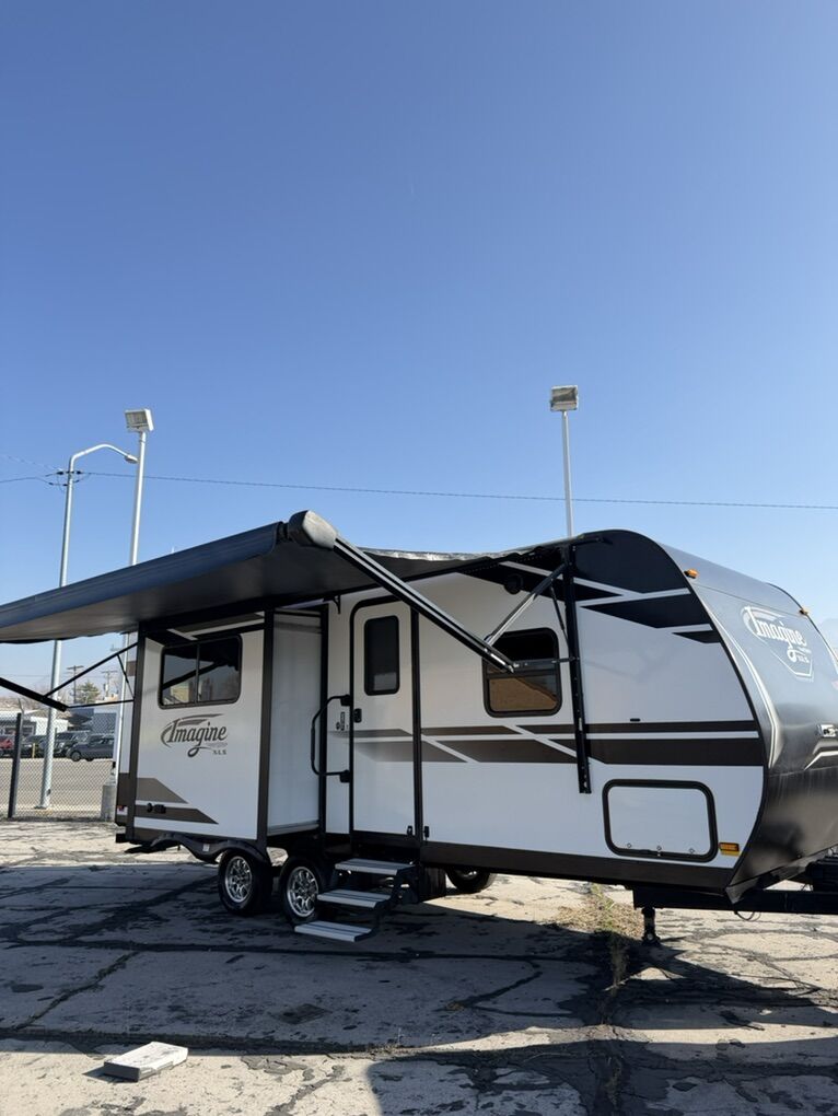 Grand Design Imagine XLS | Travel Trailers, Bumper Pull | KSL Classifieds