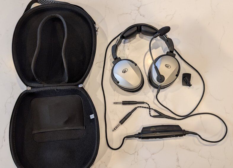 Lightspeed Zulu 3 Aviation Headset | Airplanes | KSL Classifieds