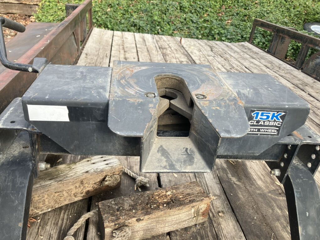 Fifth Wheel Trailer Hitches | Hitches | KSL Classifieds