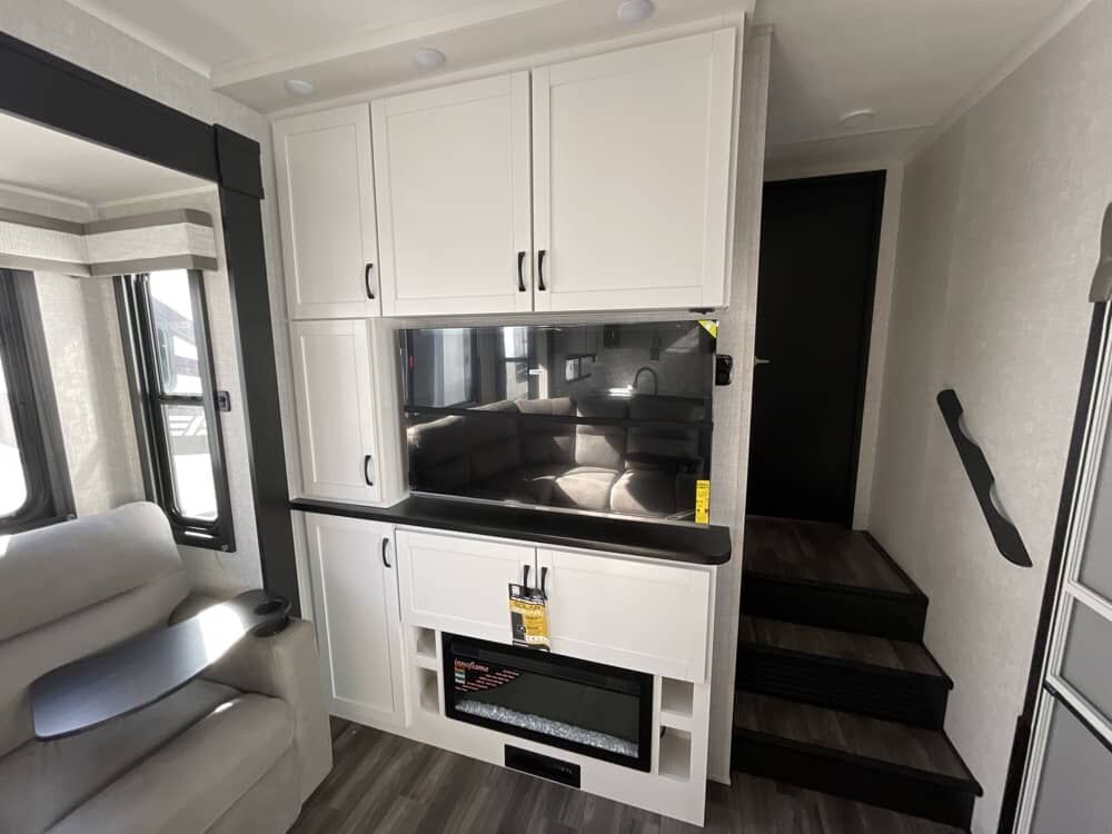 2025 Jayco Seismic 399 | Travel Trailers, Toy Hauler | KSL Classifieds