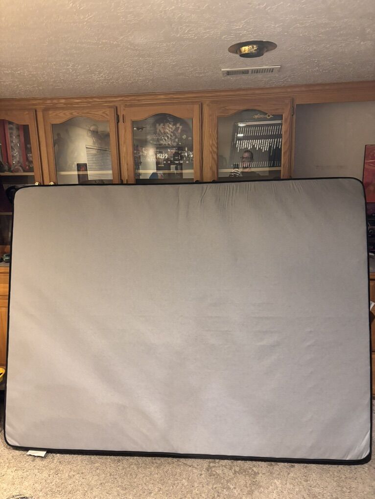 Queen And Box Leg Frame | Beds, Mattresses and Box Springs | KSL ...