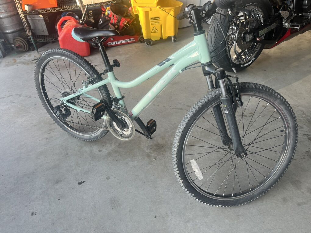 T R E K BIKE | Mountain Bikes | KSL Classifieds