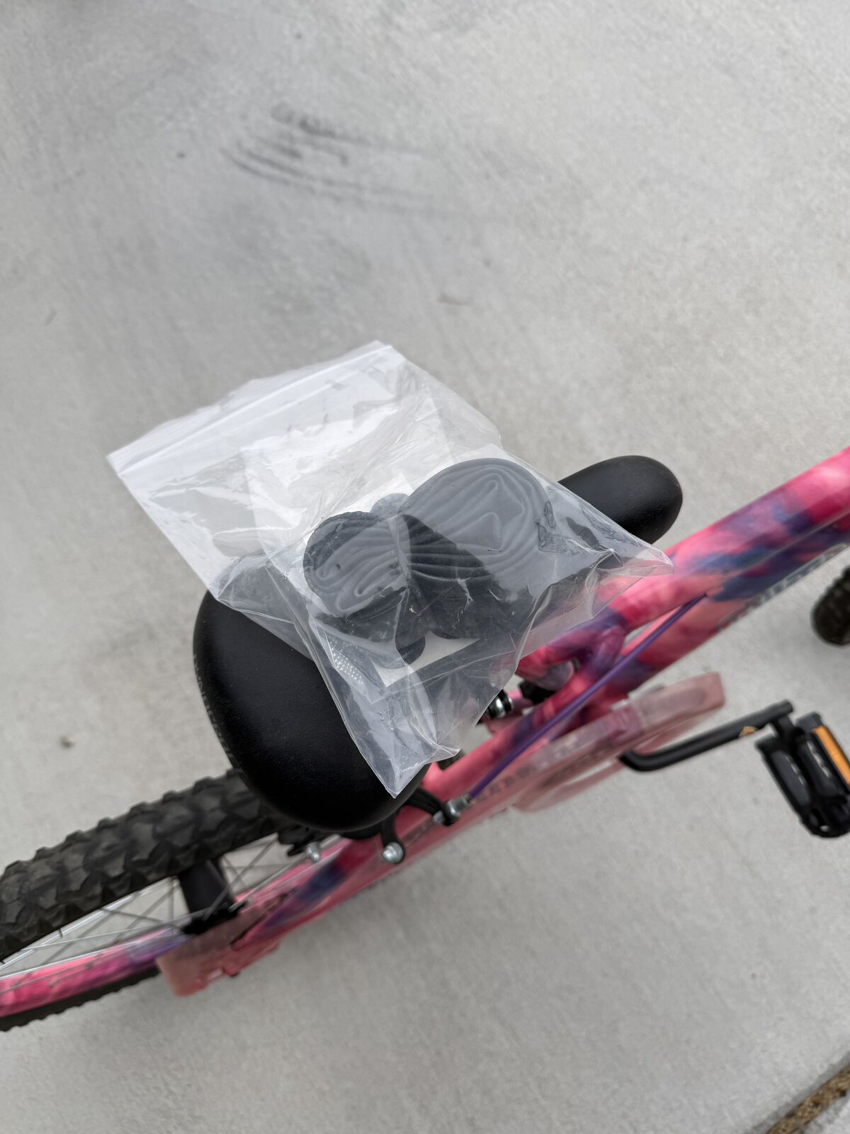 Dynacraft Outcast Kids Bike – 20” Wheels – Pink/Purple – Tubes Included ...