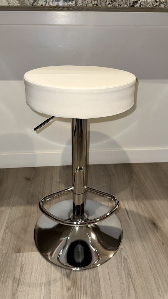 Adjustable White Stool - Extra Seat - $20 | Chairs | KSL Classifieds
