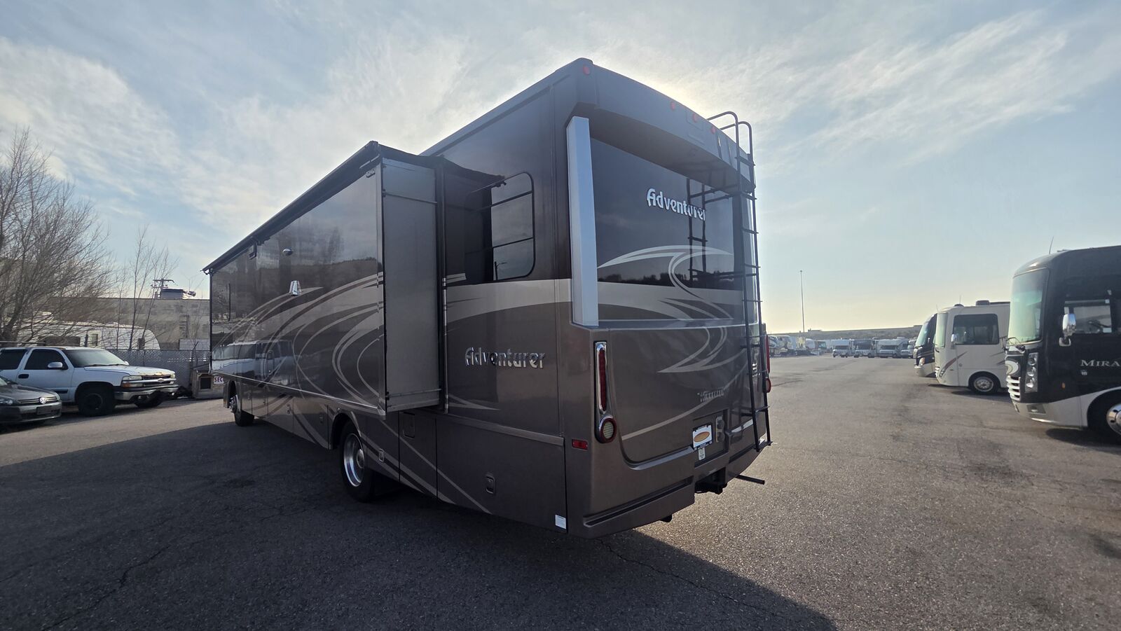 2017 Winnebago Adventurer 37F | Motorhomes | KSL Classifieds