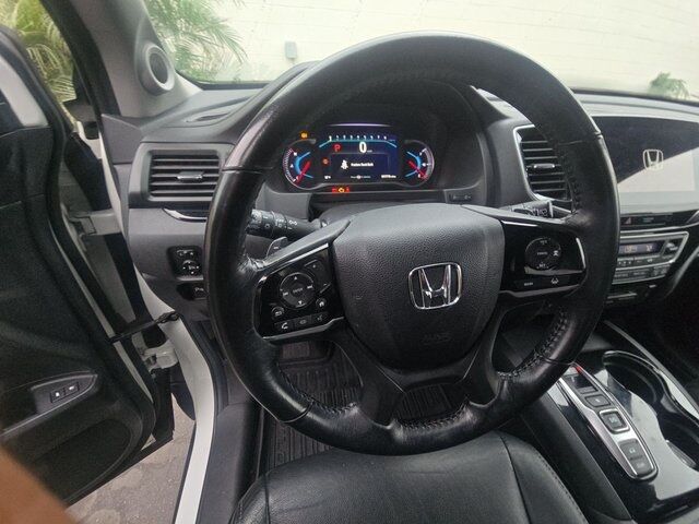 2020 Honda Pilot Touring w/Rear Captain's Chairs in Blackfoot, ID | KSL ...
