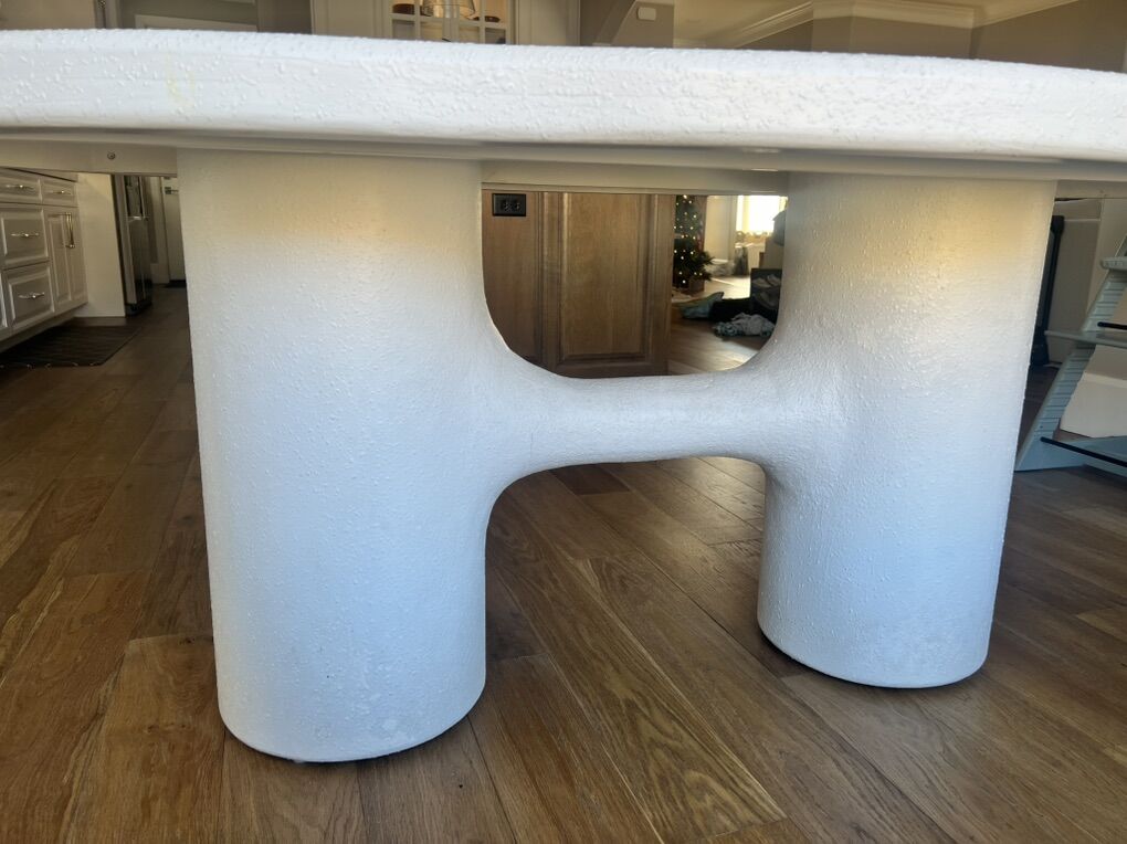 Organic Shaped White Dining Table | FREE (items only, no businesses ...