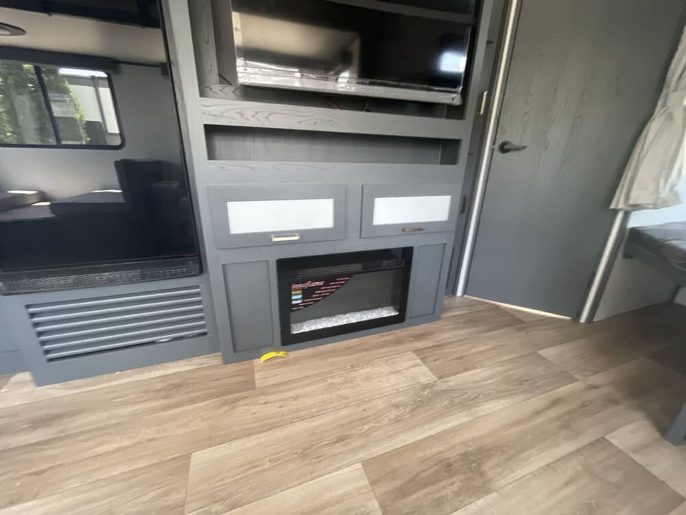 2025 Keystone Bullet 290BHSWE | Travel Trailers, Bumper Pull | KSL ...