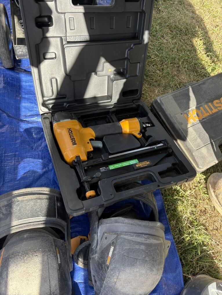 Bosche Nail Gun | Power and Hand Tools | KSL Classifieds