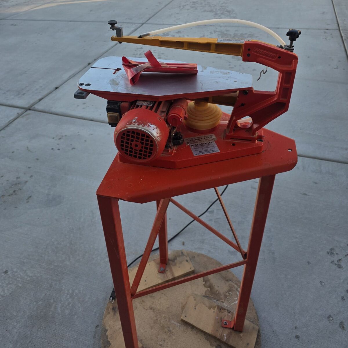 Hegnar Multimax 14E Scroll Saw & Stand | Woodworking Tools | KSL ...