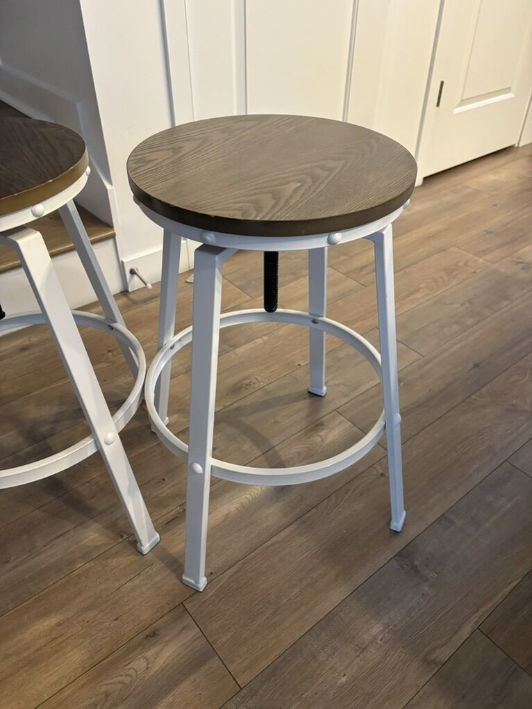 Bar Stools | Chairs | KSL Classifieds