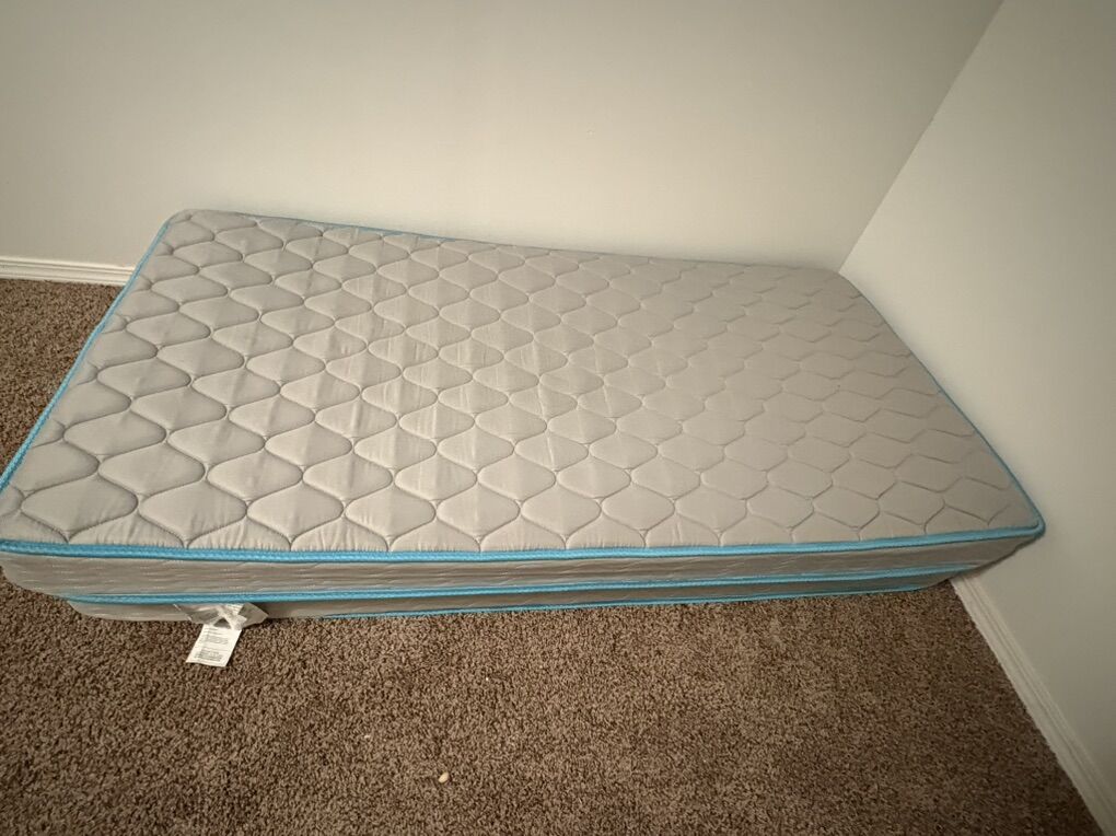 Twin Mattres | Beds, Bed Frames | KSL Classifieds