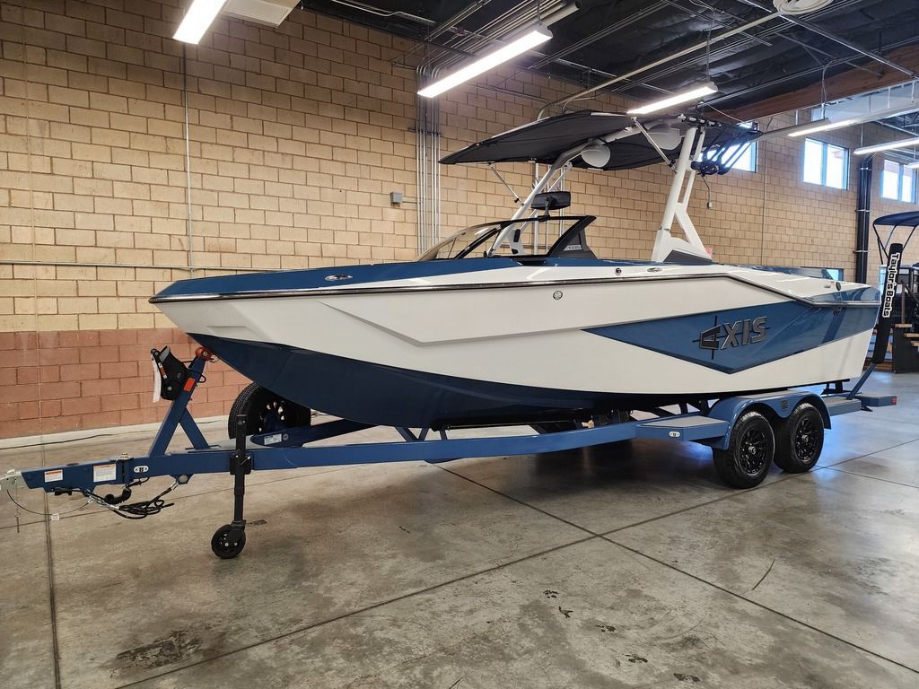 2025 Axis Wake Research T235 | Boats W/Motor | KSL Classifieds