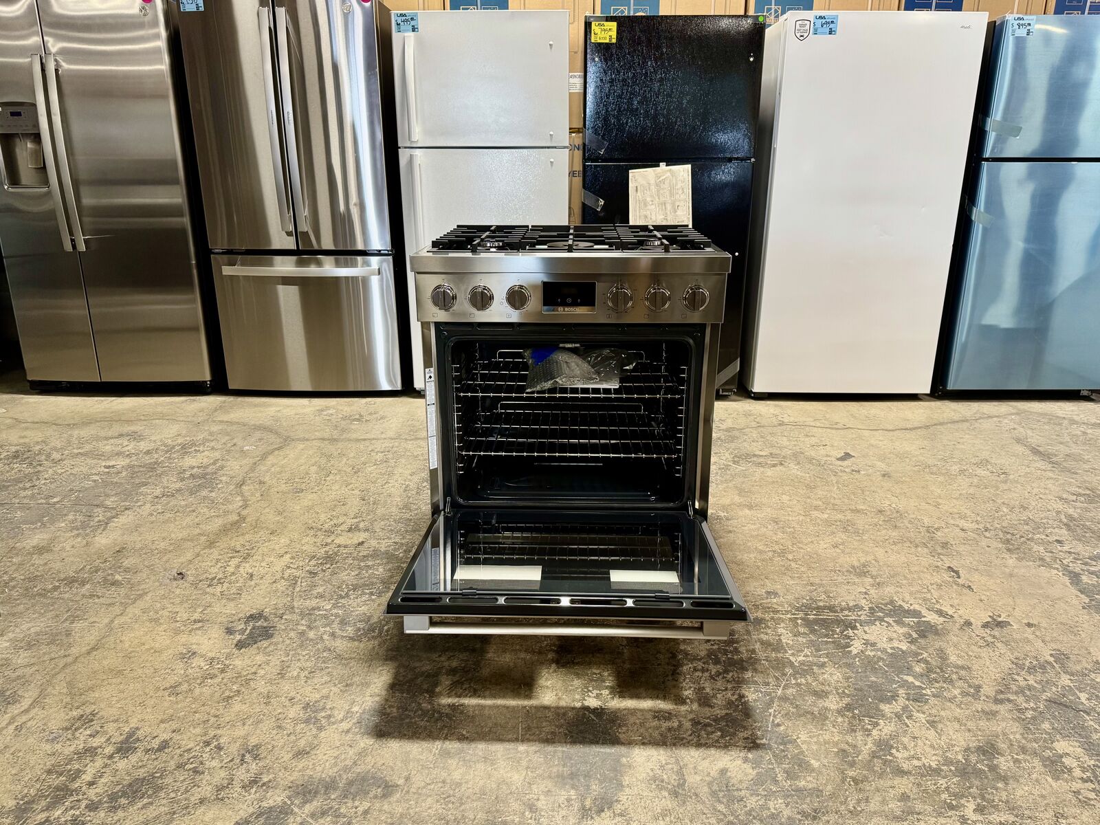 NEW BOSCH PRO STYLE GAS RANGE WITH 1 YEAR WARRANTY | Stoves, Ranges and ...