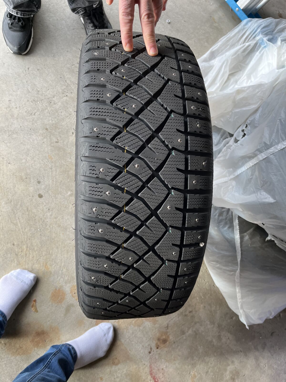 Snow tires with studs size 215/55 R17 98T | Wheels and Tires - Cars ...