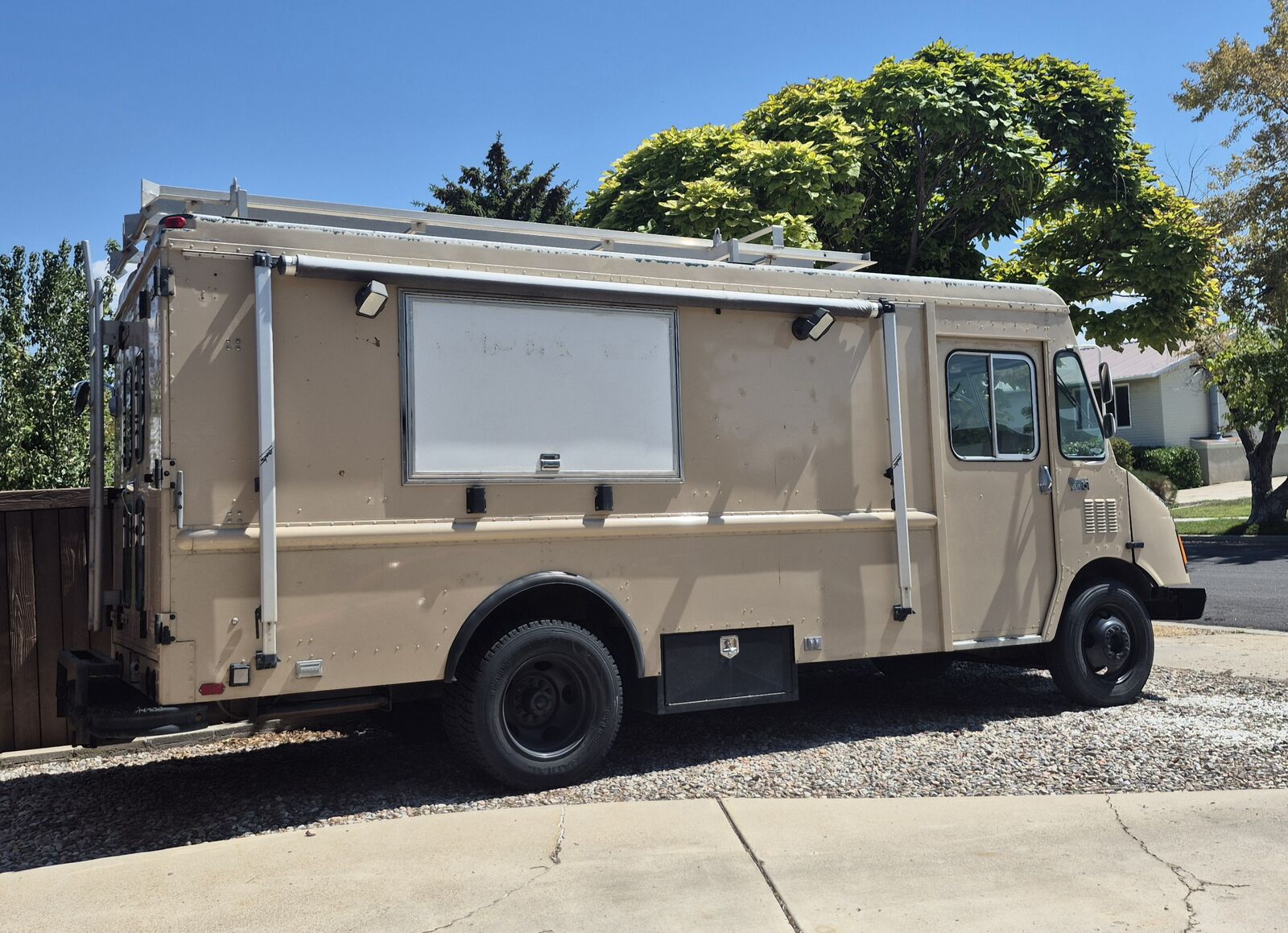 1993 Chevrolet P30 Forward Control Chassis in Taylorsville, UT | KSL Cars