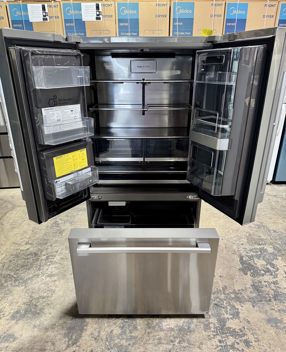 LG STUDIO COUNTER DEPTH FRENCH DOOR REFRIGERATOR | Refrigerators ...
