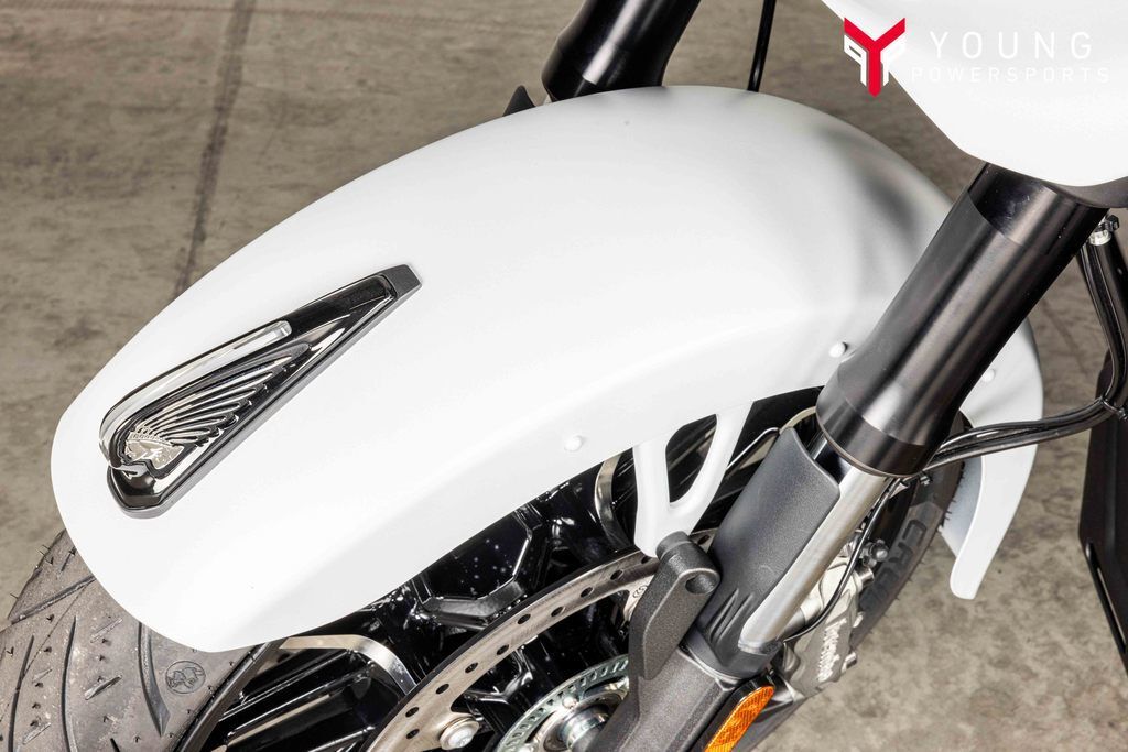 2025 Indian Motorcycle® Chieftain® PowerPlus Dark Horse w/PowerBand ...