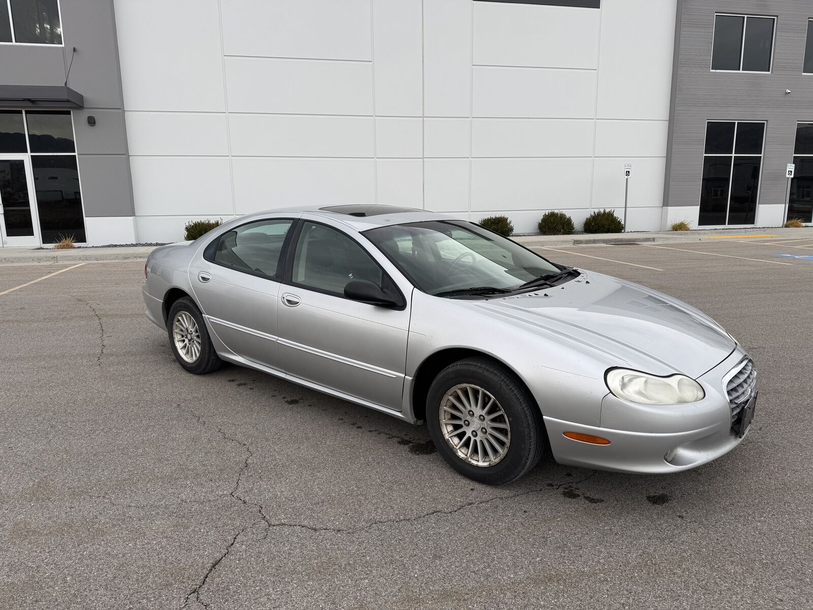 2002 Chrysler Concorde LXi in Hyde Park, UT | KSL Cars