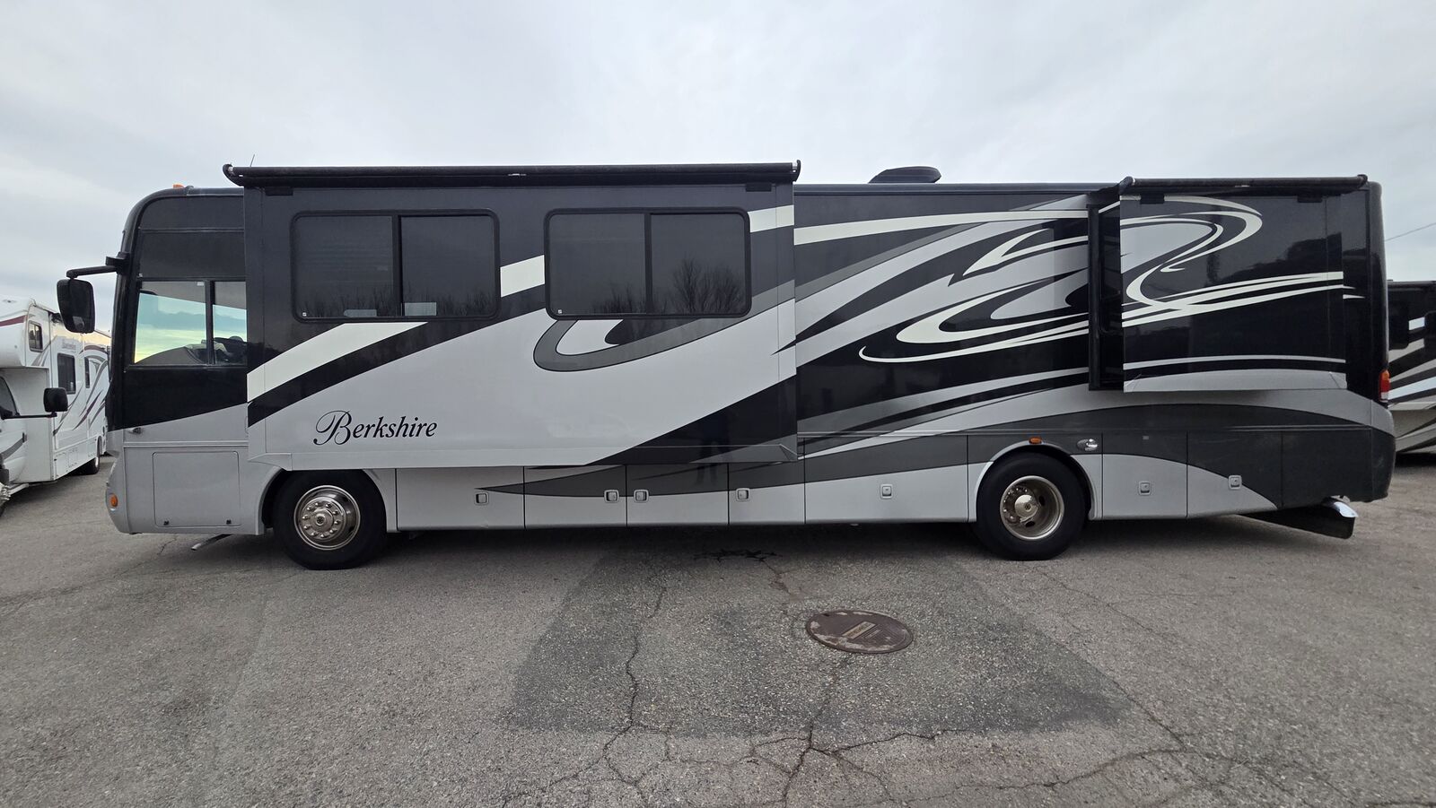 2011 Forest River Berkshire 390BH | Motorhomes | KSL Classifieds