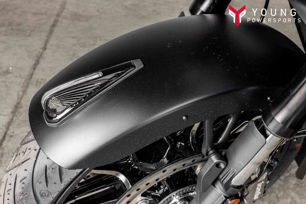 2025 Indian Motorcycle® Roadmaster® PowerPlus Dark Horse® w/PowerBand ...