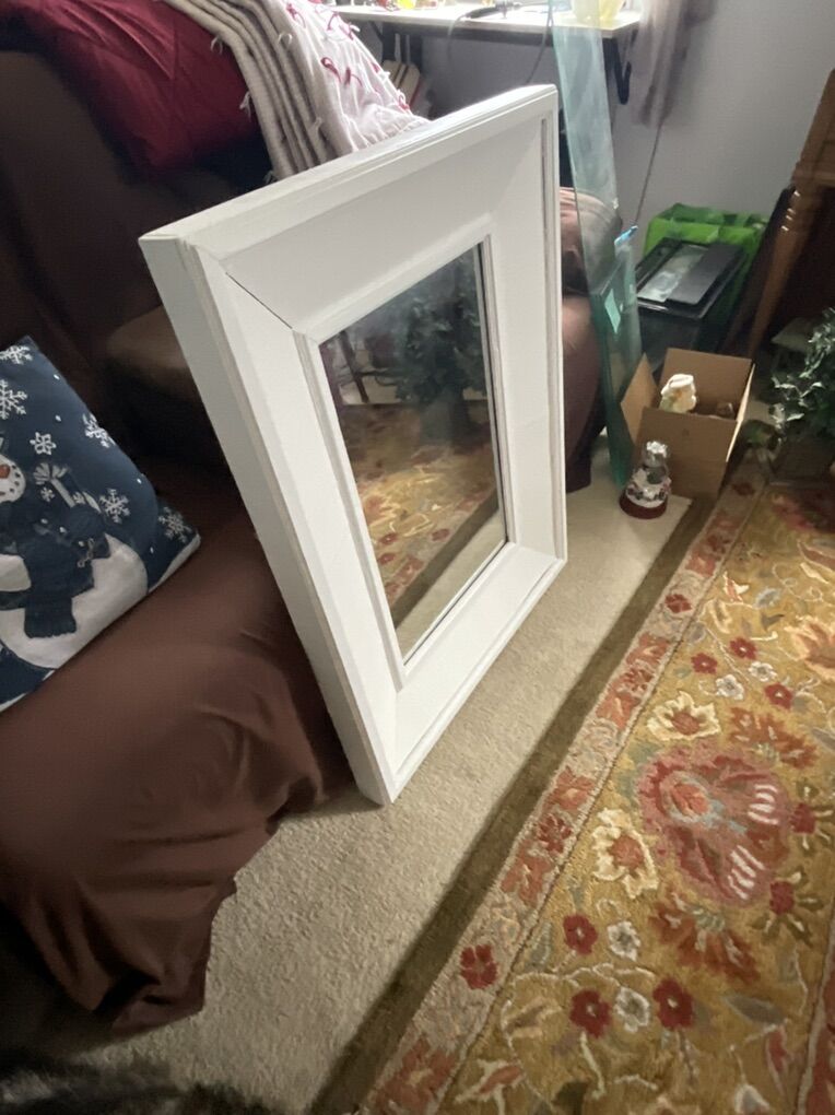 28 X 35 White Mirror | Mirrors | KSL Classifieds