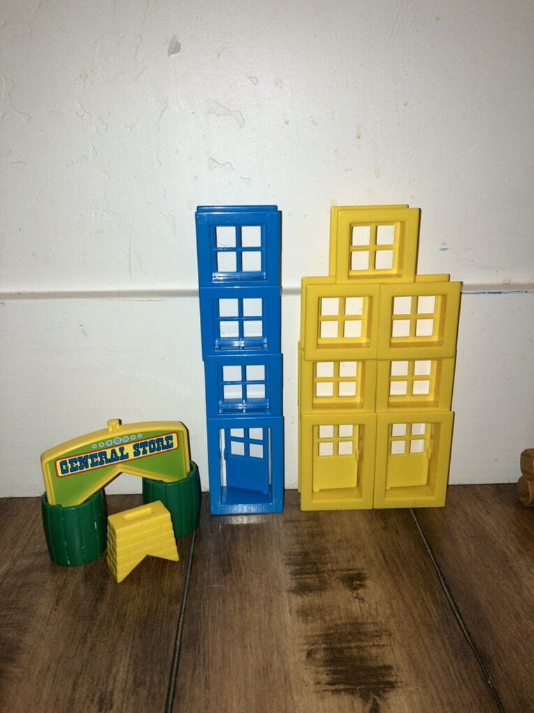 Lincoln Log Toy Set | Play Furniture | KSL Classifieds