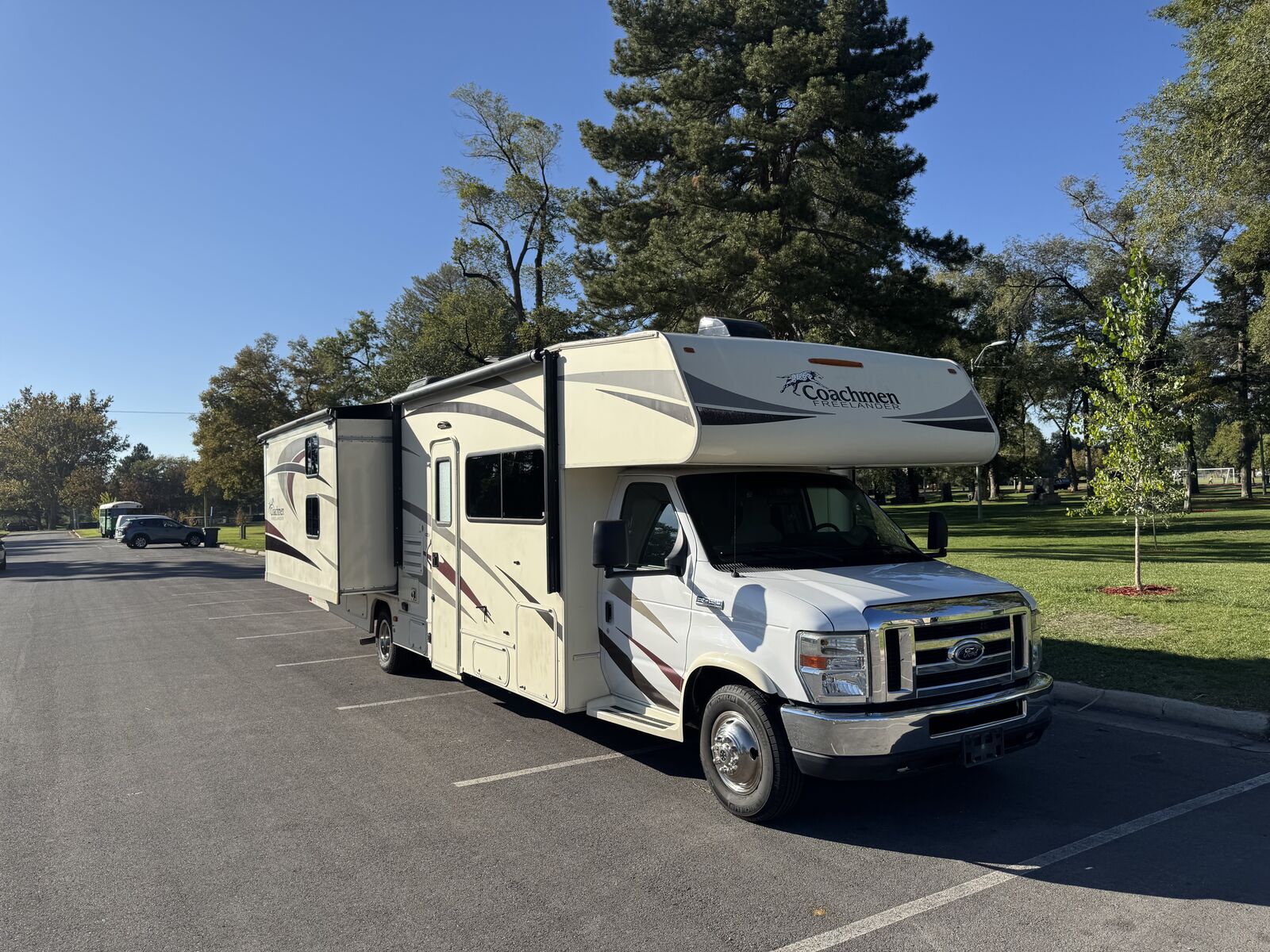 Bunk Beds 2017 Coachmen Freelander 310BH | Motorhomes | KSL Classifieds