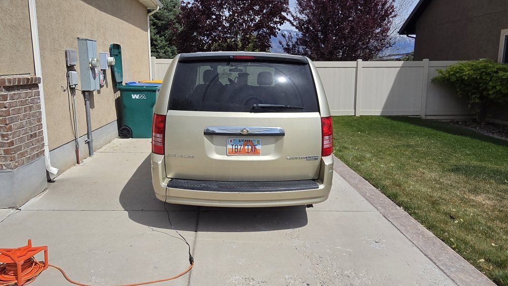 2010 Chrysler Town and Country LX in American Fork, UT | KSL Cars