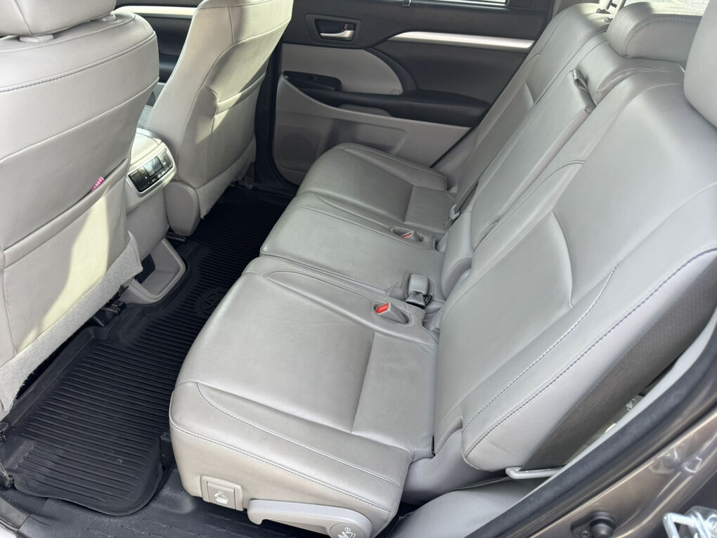 2018 Toyota Highlander XLE in Clinton, UT | KSL Cars