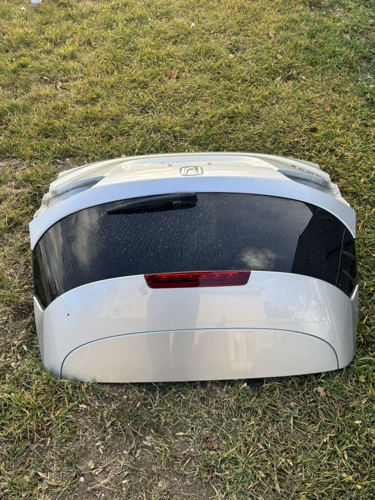 2016 Honda HRV Trunk Gate Silver | Auto Accessories | KSL Classifieds