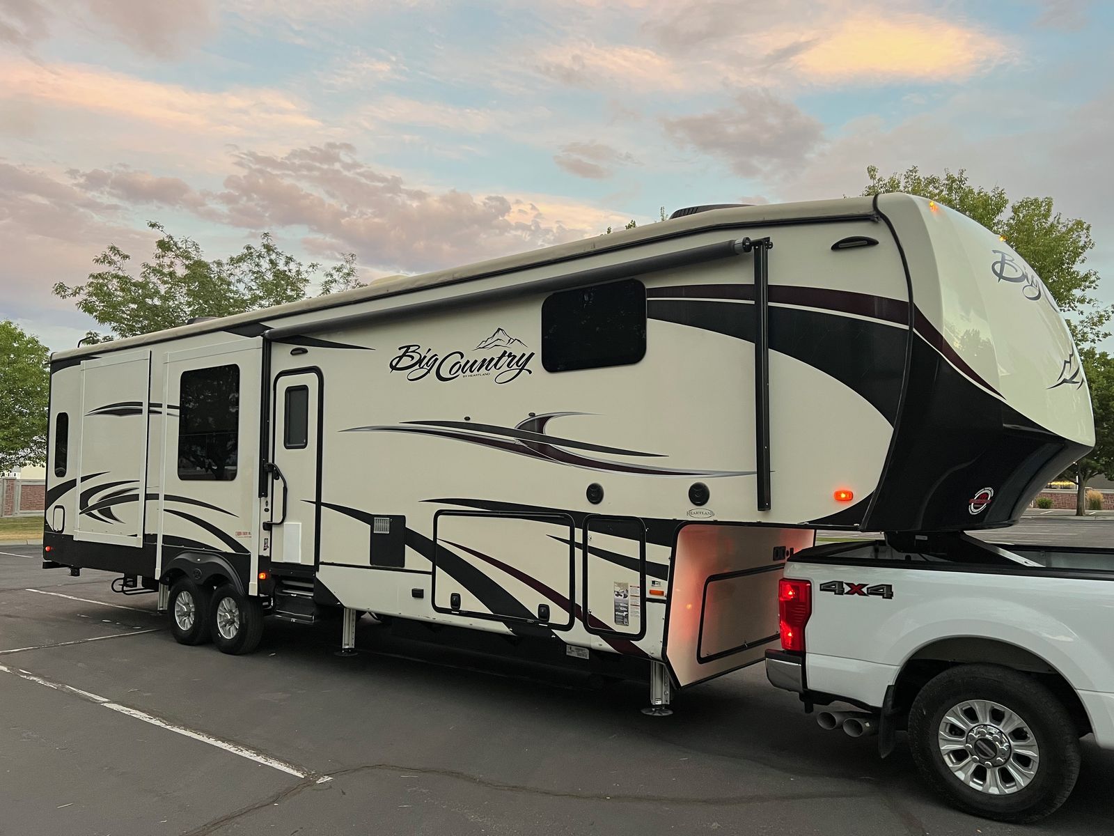 2018 All Season Big Country Luxury | Travel Trailers, 5th Wheel | KSL ...