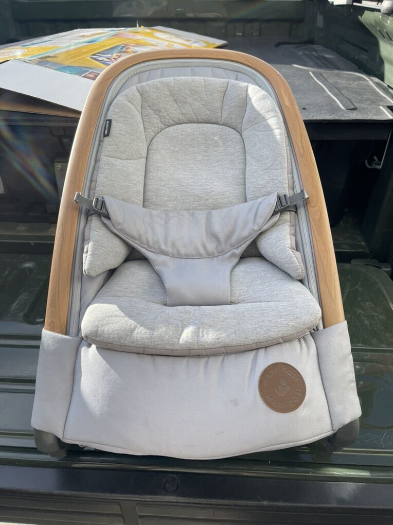 Maxi Cosi 8 in 1 High Chair | Swings, Seats & Chairs | KSL Classifieds