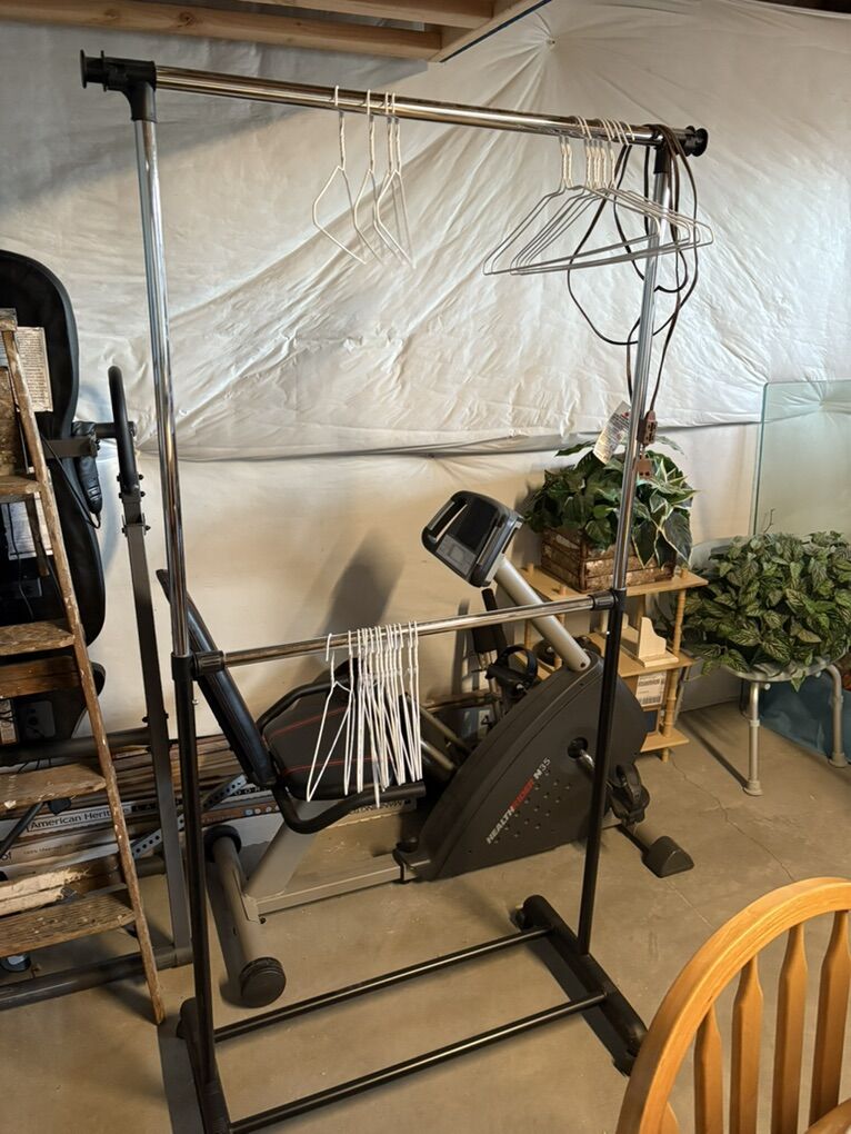 Freestanding Clothes Rack | Shelving | KSL Classifieds