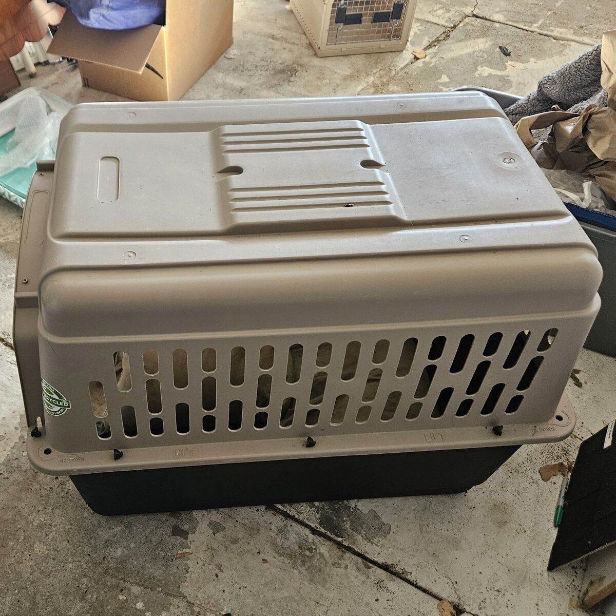 XL Dog Kennel | Pet Equipment and Supplies | KSL Classifieds