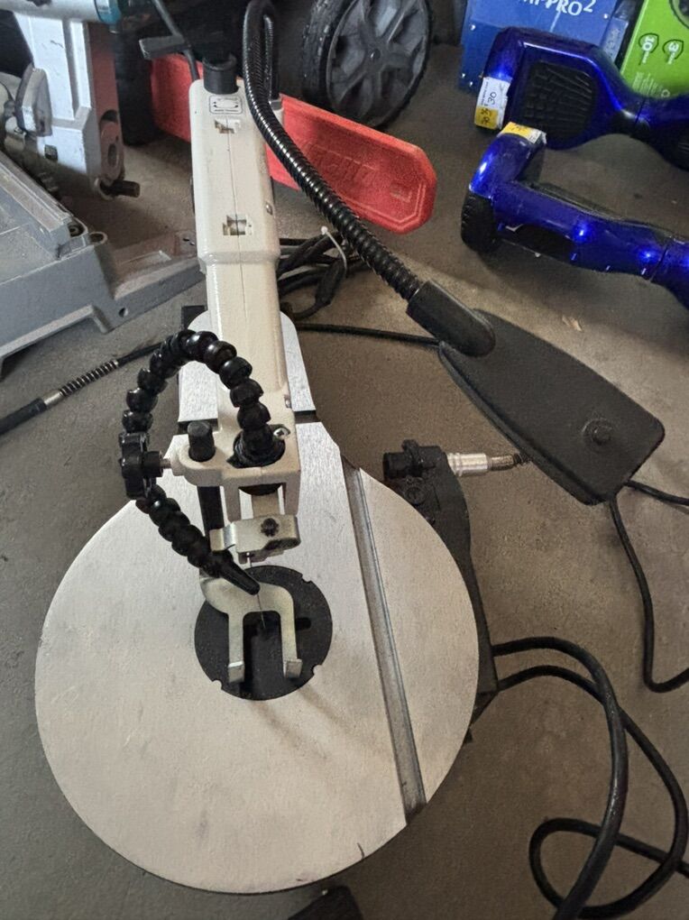 Shop Fox Vs Scroll Saw W1872 W/foot Switch | Saws | KSL Classifieds