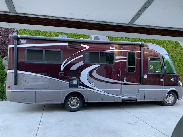 2013-2014 Winnebago VIA Mercedes-Benz Sprinter RV 25 ft Class A ...