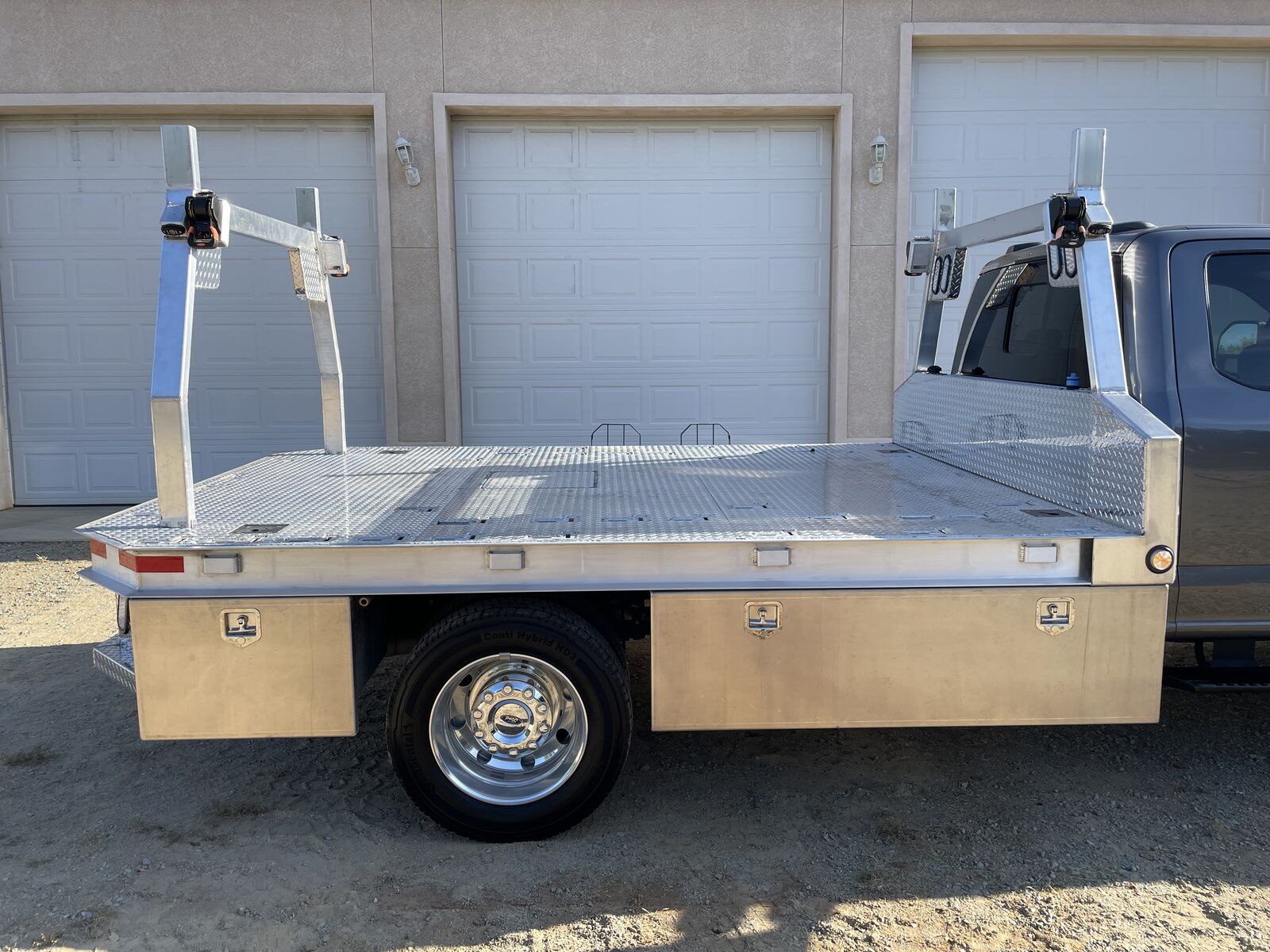 2021 Ford F550 Lariat flatbed work truck | Other Industrial ...